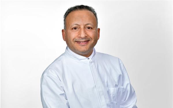 Mediziner des Jahres ist Dr. Azizi