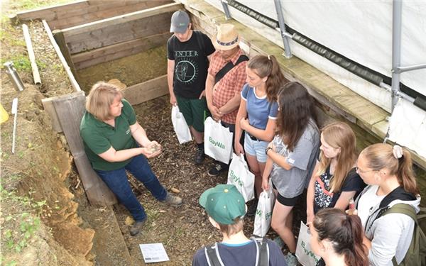 Auf dem Boden der Tatsachen