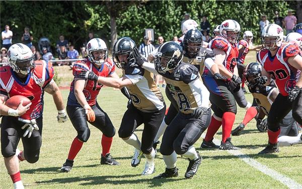 Bulls stürmen in die Landesliga