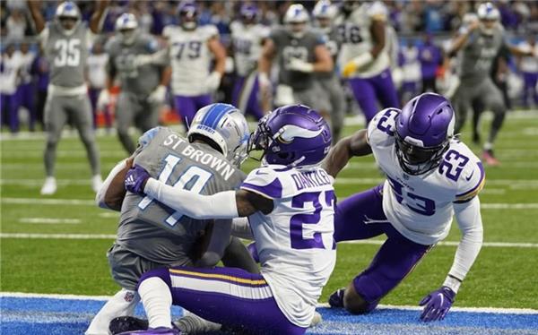 St.-Brown-Touchdown bringt Sieg: Lions beenden Leidenszeit