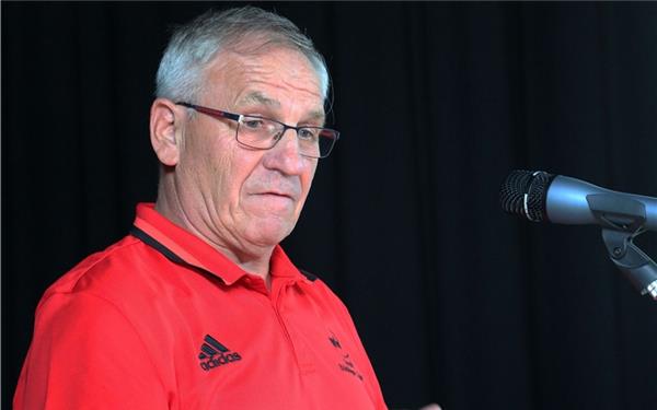 Der „Rosenprofessor“ nimmt seinen Hut