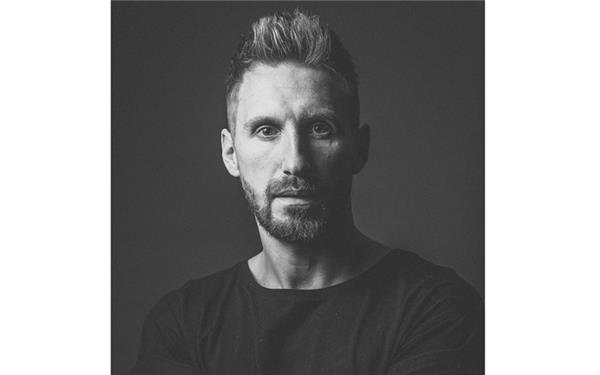 Simon Ott zeigt „Colours“