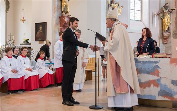 Kontinuität in der Tradition und offen für Neues