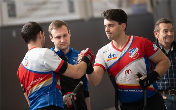 Gärtringer Teams zum Saisonstart im Gleichschritt